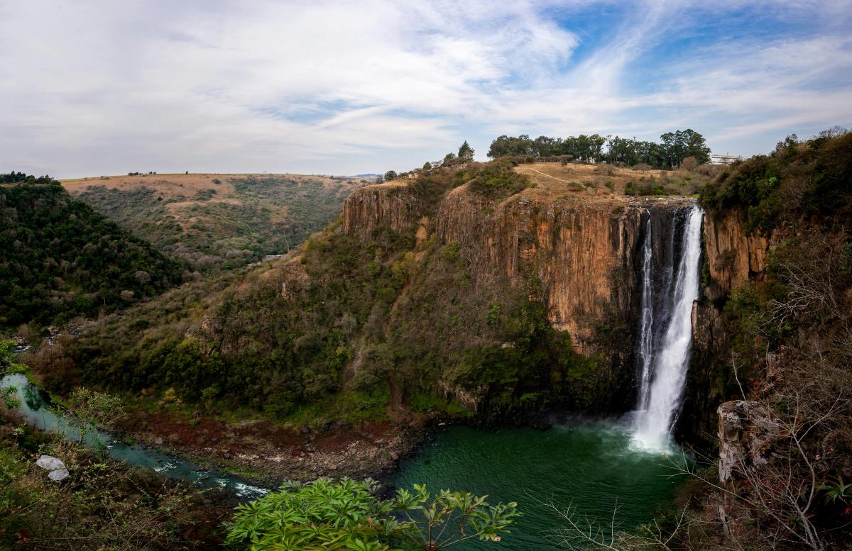 5 Must-See Waterfalls in South Africa – Drive South Africa